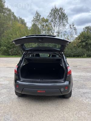 Melns Nissan Qashqai 2010 Krāslava, ar dzinēja tilpumu 1.50 L un nobraukumu 239 tūkst. km par 2750 €, foto 12 vietnē AUTOMOTO.COM.LV