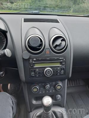 Melns Nissan Qashqai 2010 Krāslava, ar dzinēja tilpumu 1.50 L un nobraukumu 239 tūkst. km par 2750 €, foto 15 vietnē AUTOMOTO.COM.LV