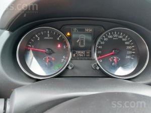 Melns Nissan Qashqai 2010 Krāslava, ar dzinēja tilpumu 1.50 L un nobraukumu 239 tūkst. km par 2750 €, foto 17 vietnē AUTOMOTO.COM.LV