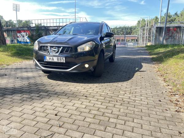 Черный Ниссан Кашкай 2010 в Каунас, объемом двигателя 1.50 л и пробегом 256 тыс. км за 4000 €, фото 4 на AUTOMOTO.COM.LV