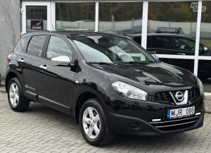 Melns Nissan Qashqai 2010 Radviliškis, ar dzinēja tilpumu 1.60 L un nobraukumu 231 tūkst. km par 5250 €, foto 5 vietnē AUTOMOTO.COM.LV