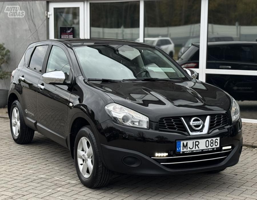 Melns Nissan Qashqai 2010 Radviliškis, ar dzinēja tilpumu 1.60 L un nobraukumu 231 tūkst. km par 5250 €, foto 7 vietnē AUTOMOTO.COM.LV