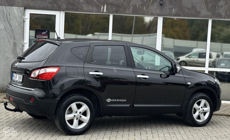 Melns Nissan Qashqai 2010 Radviliškis, ar dzinēja tilpumu 1.60 L un nobraukumu 231 tūkst. km par 5250 €, foto 9 vietnē AUTOMOTO.COM.LV