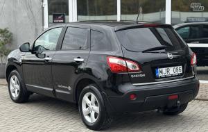 Melns Nissan Qashqai 2010 Radviliškis, ar dzinēja tilpumu 1.60 L un nobraukumu 231 tūkst. km par 5250 €, foto 12 vietnē AUTOMOTO.COM.LV