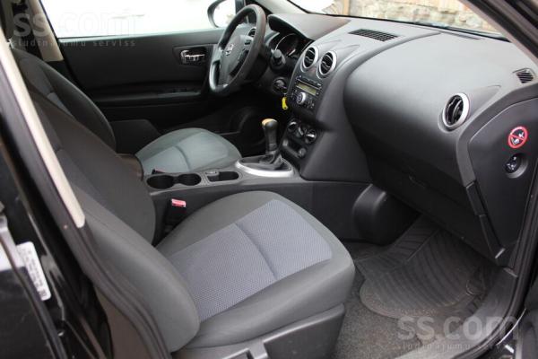 Melns Nissan Qashqai 2011 Liepāja, ar dzinēja tilpumu 1.60 L un nobraukumu 96 tūkst. km par 6500 €, foto 8 vietnē AUTOMOTO.COM.LV
