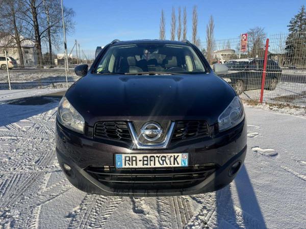 Melns Nissan Qashqai 2011 Tauragė, ar dzinēja tilpumu 2.00 L un nobraukumu 253 tūkst. km par 4200 €, foto 2 vietnē AUTOMOTO.COM.LV