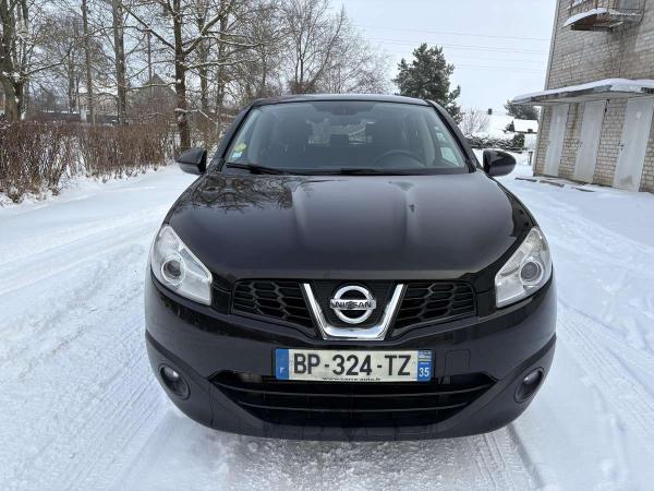 Melns Nissan Qashqai 2011 Kelmė, ar dzinēja tilpumu 2.00 L un nobraukumu 249 tūkst. km par 5300 €, foto 2 vietnē AUTOMOTO.COM.LV