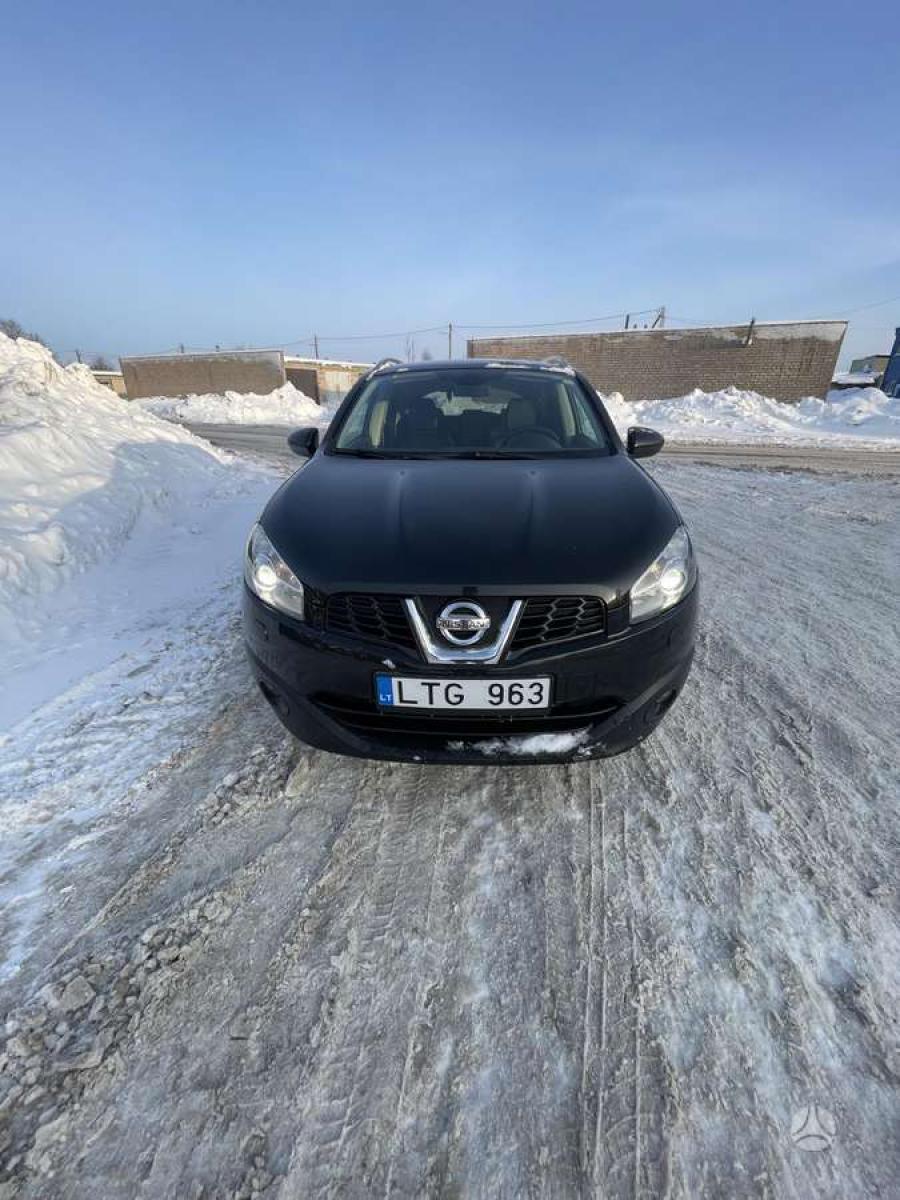 Melns Nissan Qashqai 2011 Klaipėda, ar dzinēja tilpumu 2.00 L un nobraukumu 263 tūkst. km par 4200 €, foto 3 vietnē AUTOMOTO.COM.LV