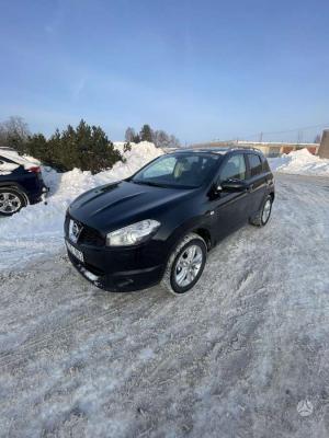 Melns Nissan Qashqai 2011 Klaipėda, ar dzinēja tilpumu 2.00 L un nobraukumu 263 tūkst. km par 4200 €, foto 4 vietnē AUTOMOTO.COM.LV