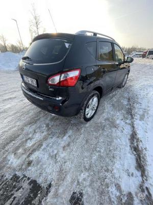 Melns Nissan Qashqai 2011 Klaipėda, ar dzinēja tilpumu 2.00 L un nobraukumu 263 tūkst. km par 4200 €, foto 5 vietnē AUTOMOTO.COM.LV