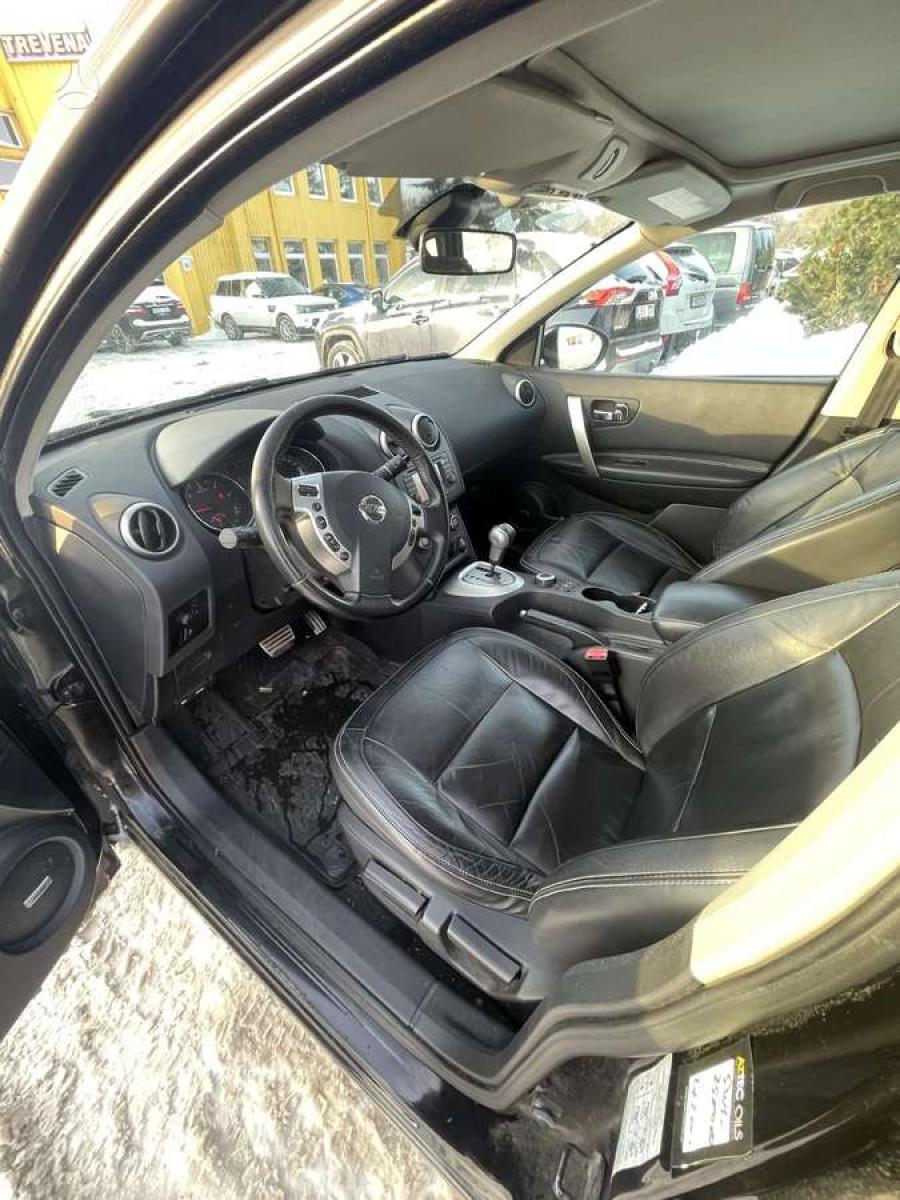 Melns Nissan Qashqai 2011 Klaipėda, ar dzinēja tilpumu 2.00 L un nobraukumu 263 tūkst. km par 4200 €, foto 7 vietnē AUTOMOTO.COM.LV