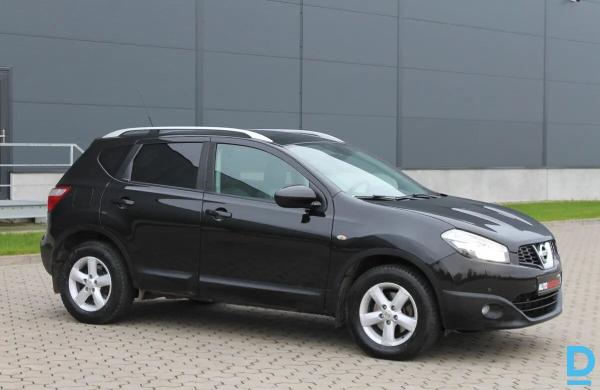 Melns Nissan Qashqai 2011 Rīga, ar dzinēja tilpumu 2.00 L un nobraukumu 188 tūkst. km par 5950 €, foto 3 vietnē AUTOMOTO.COM.LV