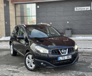 Black Nissan Qashqai 2011 in Klaipeda, with an engine capacity of 2.00 L and mileage of 266 thousand km for 5950 €, photo  on AUTOMOTO.COM.LV