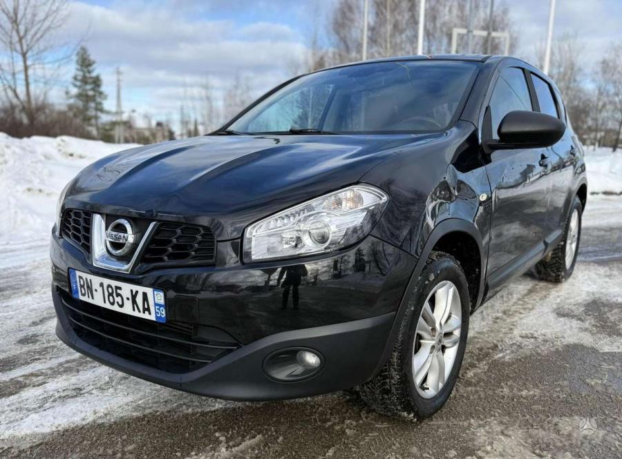Melns Nissan Qashqai 2011 Tauragė, ar dzinēja tilpumu 1.46 L un nobraukumu 232 tūkst. km par 3900 €, foto 2 vietnē AUTOMOTO.COM.LV