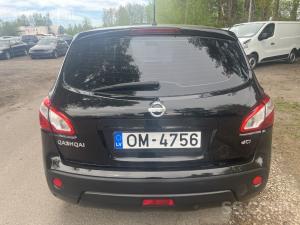 Melns Nissan Qashqai 2011 Rīga, ar dzinēja tilpumu 2.00 L un nobraukumu 0 tūkst. km par 5950 €, foto 8 vietnē AUTOMOTO.COM.LV