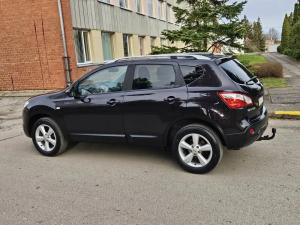 Melns Nissan Qashqai 2011 Jēkabpils, ar dzinēja tilpumu 2.00 L un nobraukumu 231 tūkst. km par 6790 €, foto 11 vietnē AUTOMOTO.COM.LV