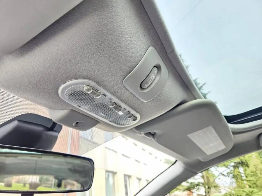 Melns Nissan Qashqai 2011 Jēkabpils, ar dzinēja tilpumu 2.00 L un nobraukumu 231 tūkst. km par 6790 €, foto 32 vietnē AUTOMOTO.COM.LV