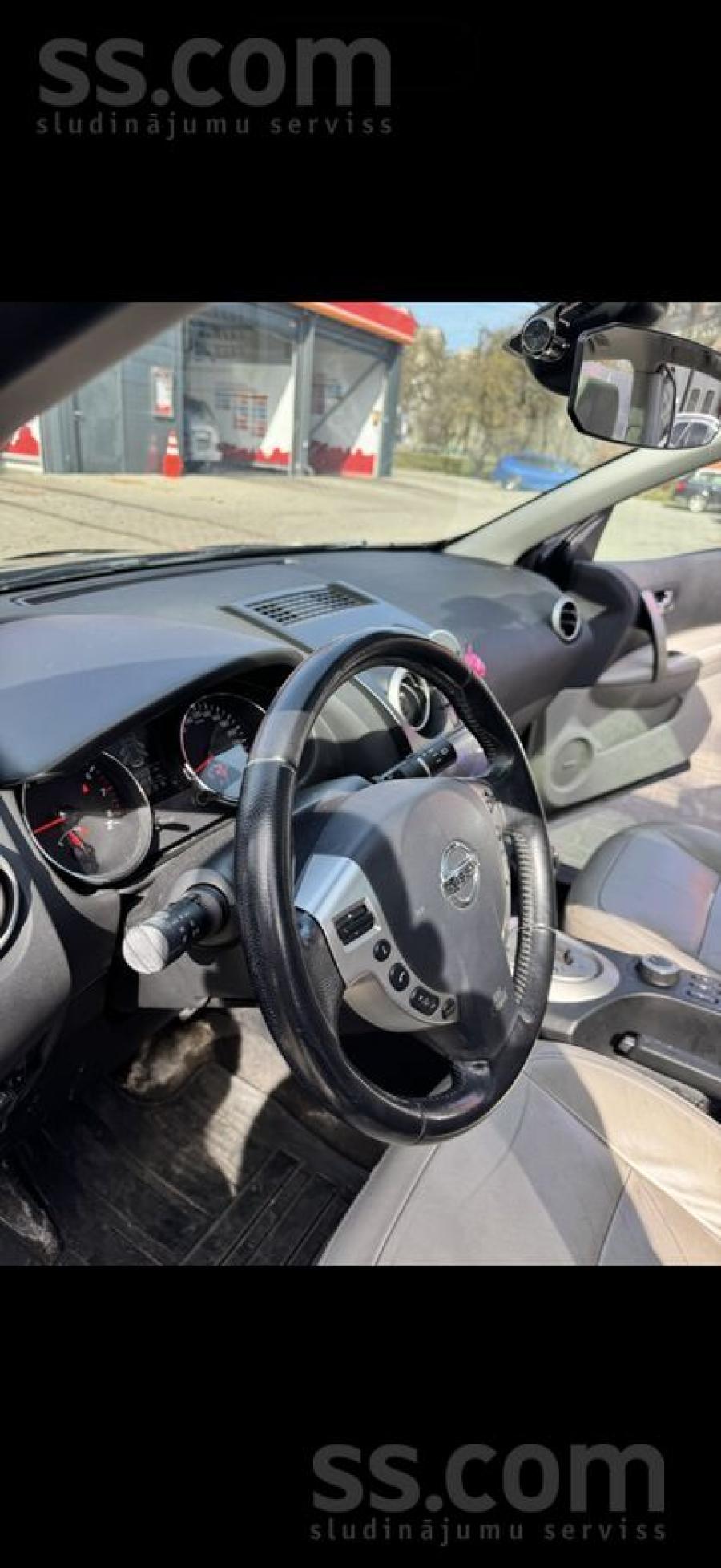 Melns Nissan Qashqai 2011 Rīga, ar dzinēja tilpumu 2.00 L un nobraukumu 254 tūkst. km par 4900 €, foto 4 vietnē AUTOMOTO.COM.LV