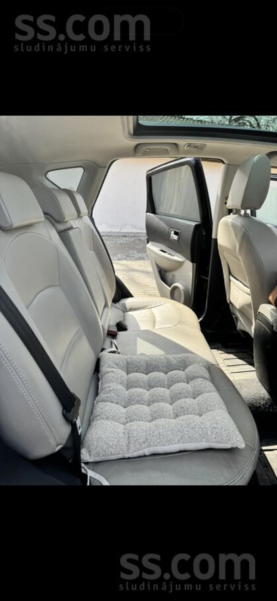 Melns Nissan Qashqai 2011 Rīga, ar dzinēja tilpumu 2.00 L un nobraukumu 254 tūkst. km par 4900 €, foto 5 vietnē AUTOMOTO.COM.LV