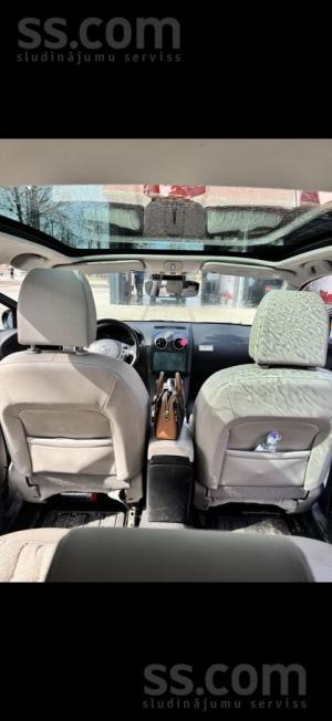 Melns Nissan Qashqai 2011 Rīga, ar dzinēja tilpumu 2.00 L un nobraukumu 254 tūkst. km par 4900 €, foto 6 vietnē AUTOMOTO.COM.LV