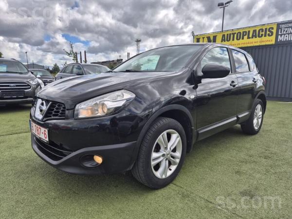 Melns Nissan Qashqai 2011 Liepāja, ar dzinēja tilpumu 1.50 L un nobraukumu 254 tūkst. km par 5700 €, foto 1 vietnē AUTOMOTO.COM.LV
