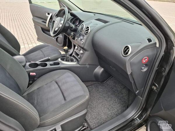 Melns Nissan Qashqai 2011 Viļņa, ar dzinēja tilpumu 2.00 L un nobraukumu 247 tūkst. km par 4700 €, foto 7 vietnē AUTOMOTO.COM.LV