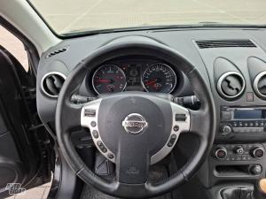 Melns Nissan Qashqai 2011 Viļņa, ar dzinēja tilpumu 2.00 L un nobraukumu 247 tūkst. km par 4700 €, foto 10 vietnē AUTOMOTO.COM.LV