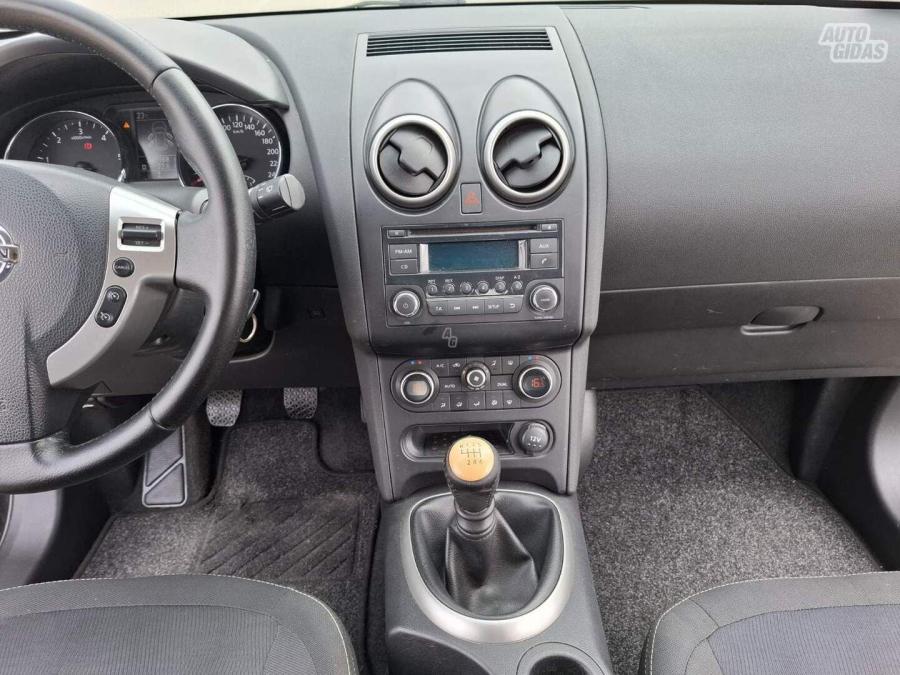 Melns Nissan Qashqai 2011 Viļņa, ar dzinēja tilpumu 2.00 L un nobraukumu 247 tūkst. km par 4700 €, foto 11 vietnē AUTOMOTO.COM.LV