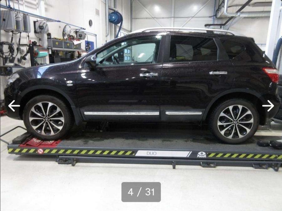 Black Nissan Qashqai 2011 in Jurbarkas, with an engine capacity of 1.46 L and mileage of 180 thousand km for 4950 €, photo 6 on AUTOMOTO.COM.LV