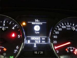 Black Nissan Qashqai 2011 in Jurbarkas, with an engine capacity of 1.46 L and mileage of 180 thousand km for 4950 €, photo 15 on AUTOMOTO.COM.LV