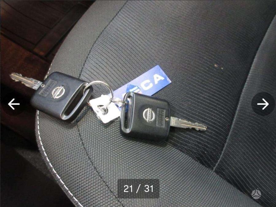 Black Nissan Qashqai 2011 in Jurbarkas, with an engine capacity of 1.46 L and mileage of 180 thousand km for 4950 €, photo 21 on AUTOMOTO.COM.LV