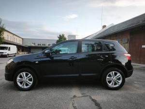 Melns Nissan Qashqai 2011 Cēsis, ar dzinēja tilpumu 1.60 L un nobraukumu 238 tūkst. km par 5950 €, foto 6 vietnē AUTOMOTO.COM.LV