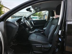 Melns Nissan Qashqai 2011 Cēsis, ar dzinēja tilpumu 1.60 L un nobraukumu 238 tūkst. km par 5950 €, foto 10 vietnē AUTOMOTO.COM.LV