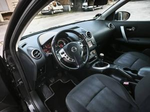 Melns Nissan Qashqai 2011 Cēsis, ar dzinēja tilpumu 1.60 L un nobraukumu 238 tūkst. km par 5950 €, foto 11 vietnē AUTOMOTO.COM.LV