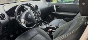 Black Nissan Qashqai 2011 in Kaunas, with an engine capacity of 1.46 L and mileage of 316 thousand km for 2999 €, photo 11 on AUTOMOTO.COM.LV