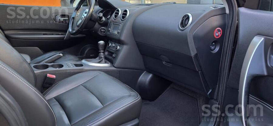 Melns Nissan Qashqai 2011 Rīga, ar dzinēja tilpumu 2.00 L un nobraukumu 120 tūkst. km par 5500 €, foto 11 vietnē AUTOMOTO.COM.LV