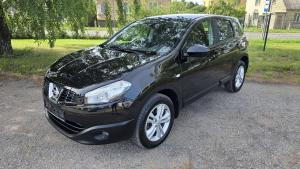 Melns Nissan Qashqai 2011 Šauļi, ar dzinēja tilpumu 2.00 L un nobraukumu 290 tūkst. km par 4900 €, foto  vietnē AUTOMOTO.COM.LV