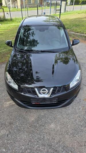 Melns Nissan Qashqai 2011 Šauļi, ar dzinēja tilpumu 2.00 L un nobraukumu 290 tūkst. km par 4900 €, foto 10 vietnē AUTOMOTO.COM.LV