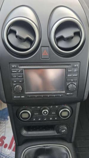 Melns Nissan Qashqai 2011 Šauļi, ar dzinēja tilpumu 2.00 L un nobraukumu 290 tūkst. km par 4900 €, foto 21 vietnē AUTOMOTO.COM.LV