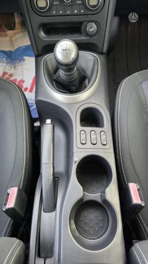 Melns Nissan Qashqai 2011 Šauļi, ar dzinēja tilpumu 2.00 L un nobraukumu 290 tūkst. km par 4900 €, foto 22 vietnē AUTOMOTO.COM.LV