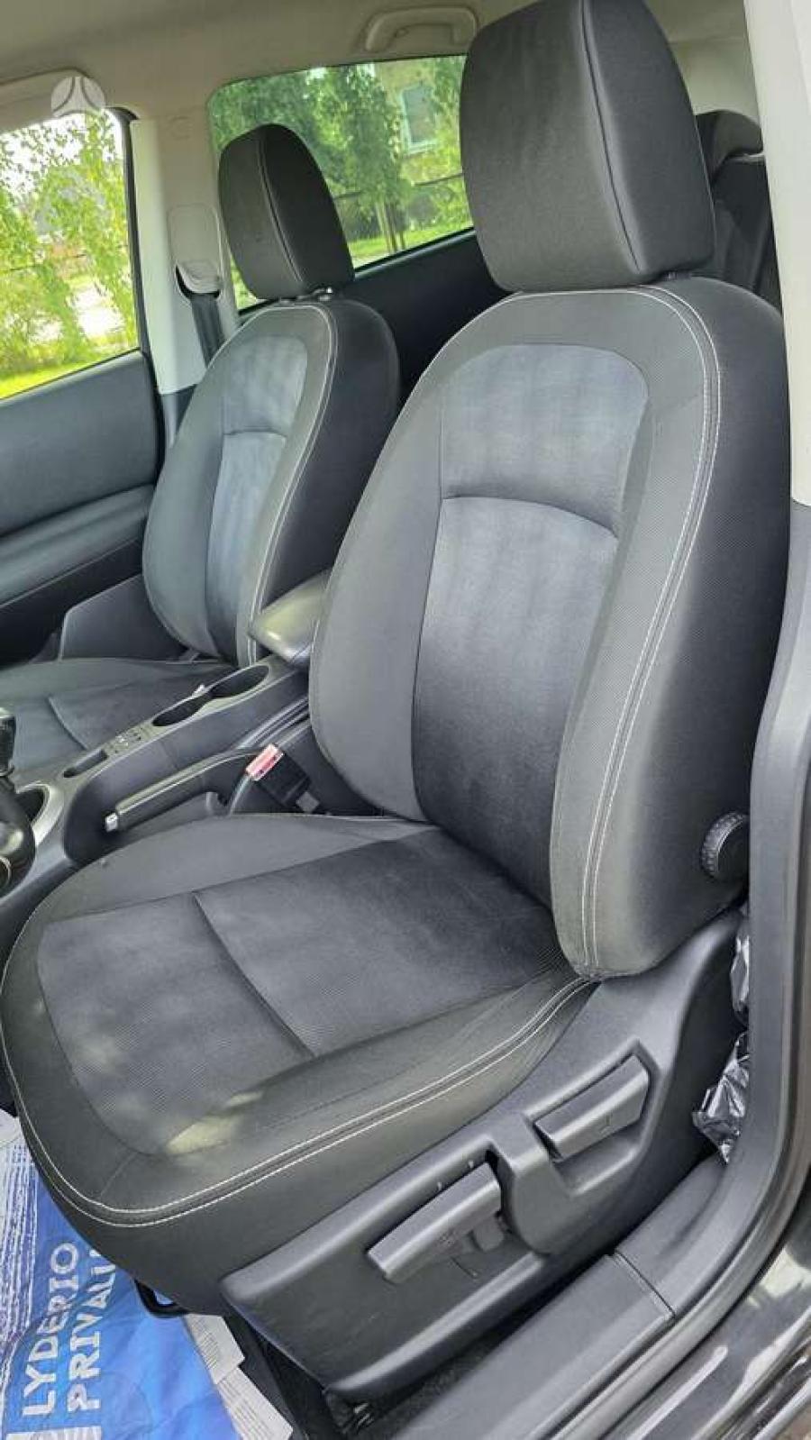 Melns Nissan Qashqai 2011 Šauļi, ar dzinēja tilpumu 2.00 L un nobraukumu 290 tūkst. km par 4900 €, foto 28 vietnē AUTOMOTO.COM.LV