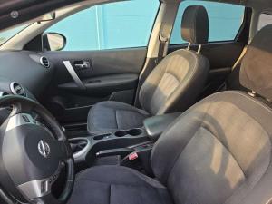 Melns Nissan Qashqai 2011 Kauņa, ar dzinēja tilpumu 1.60 L un nobraukumu 195 tūkst. km par 4890 €, foto 8 vietnē AUTOMOTO.COM.LV