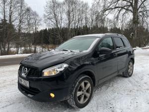 Black Nissan Qashqai 2012 in Valka, with an engine capacity of 1.50 L and mileage of 243 thousand km for 3490 €, photo  on AUTOMOTO.COM.LV