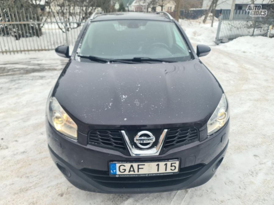 Melns Nissan Qashqai 2012 Viļņa, ar dzinēja tilpumu 1.50 L un nobraukumu 139 tūkst. km par 5700 €, foto 6 vietnē AUTOMOTO.COM.LV
