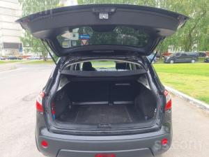 Melns Nissan Qashqai 2012 Rīga, ar dzinēja tilpumu 1.50 L un nobraukumu 129 tūkst. km par 5300 €, foto 9 vietnē AUTOMOTO.COM.LV