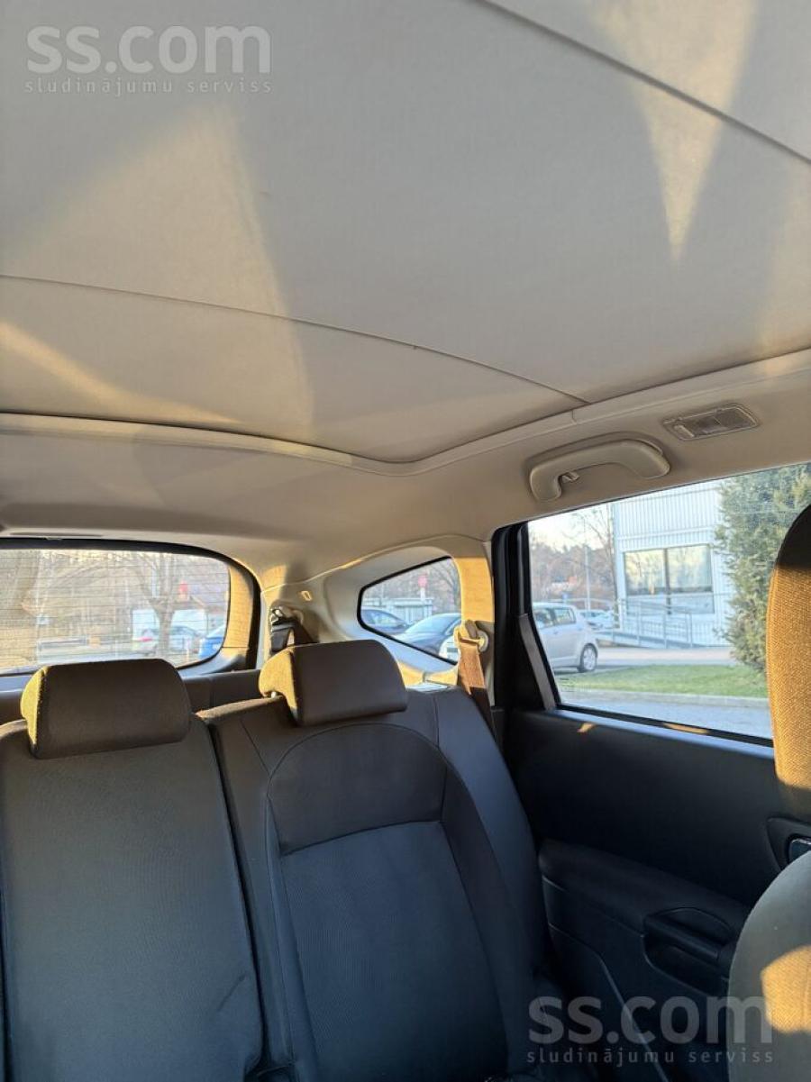 Melns Nissan Qashqai 2012 Rīga, ar dzinēja tilpumu 2.00 L un nobraukumu 240 tūkst. km par 5250 €, foto 5 vietnē AUTOMOTO.COM.LV