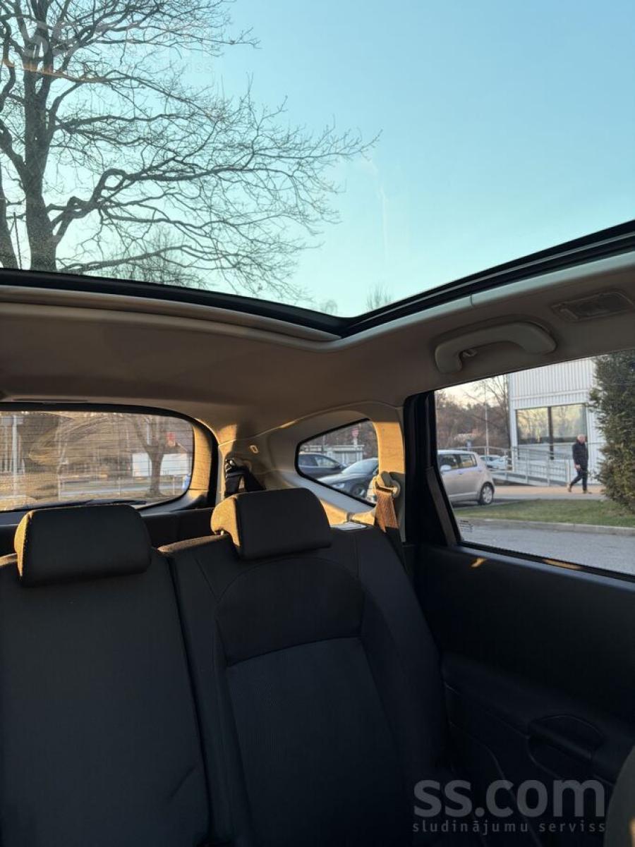 Melns Nissan Qashqai 2012 Rīga, ar dzinēja tilpumu 2.00 L un nobraukumu 240 tūkst. km par 5250 €, foto 7 vietnē AUTOMOTO.COM.LV