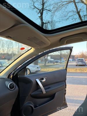 Melns Nissan Qashqai 2012 Rīga, ar dzinēja tilpumu 2.00 L un nobraukumu 240 tūkst. km par 5250 €, foto 22 vietnē AUTOMOTO.COM.LV