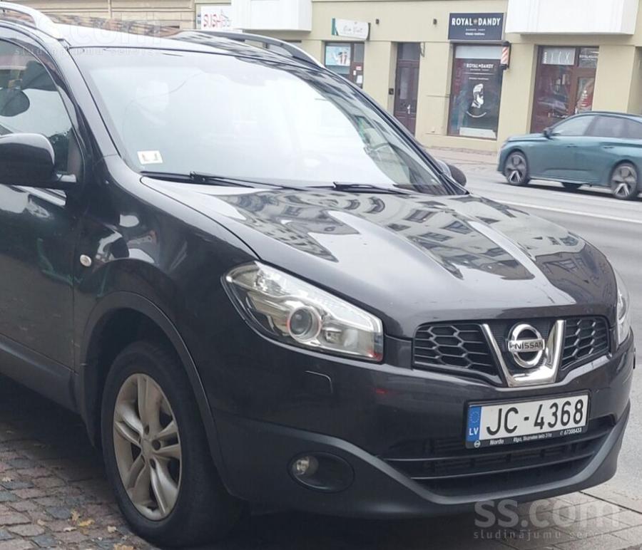 Melns Nissan Qashqai 2012 Jelgava, ar dzinēja tilpumu 1.60 L un nobraukumu 164 tūkst. km par 2999 €, foto 1 vietnē AUTOMOTO.COM.LV