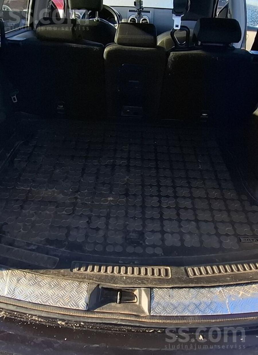 Melns Nissan Qashqai 2012 Jelgava, ar dzinēja tilpumu 1.60 L un nobraukumu 164 tūkst. km par 2999 €, foto 9 vietnē AUTOMOTO.COM.LV